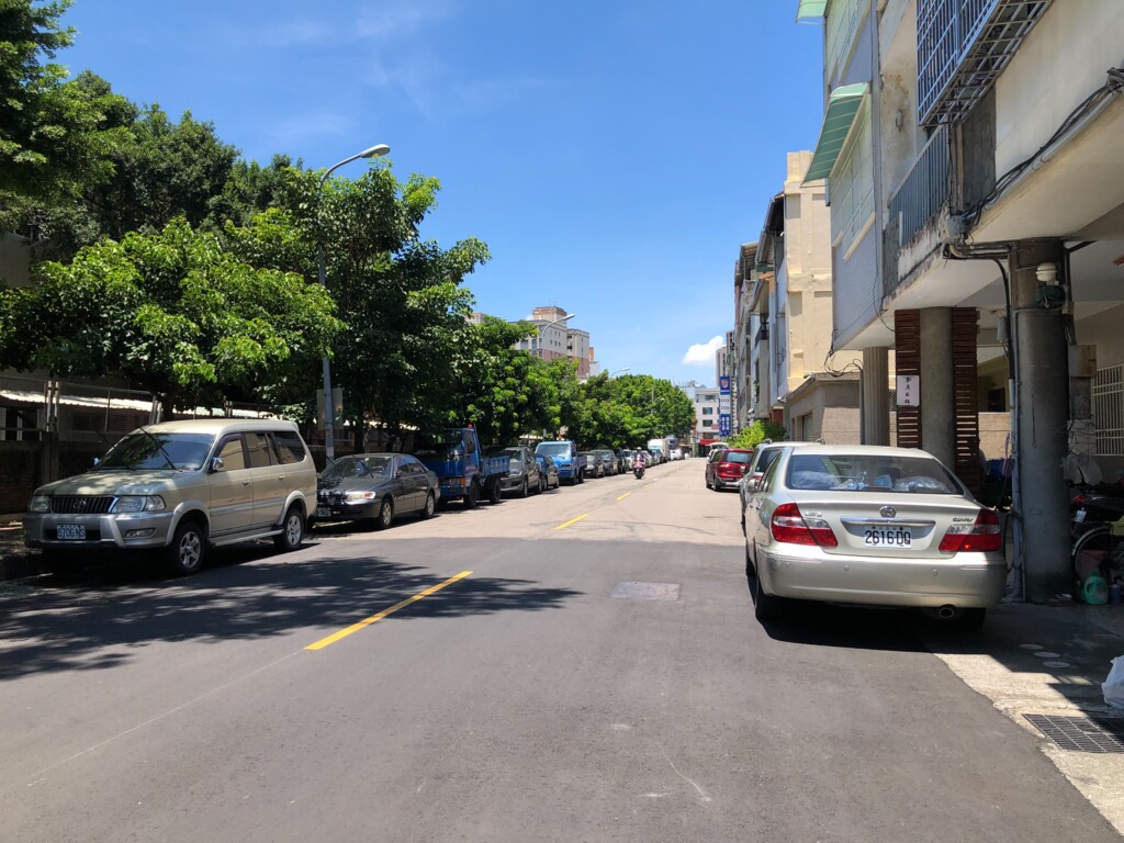 台中市東區建中街透天厝興大附農旁透天厝｜門前可停車 房屋出租 樂屋網