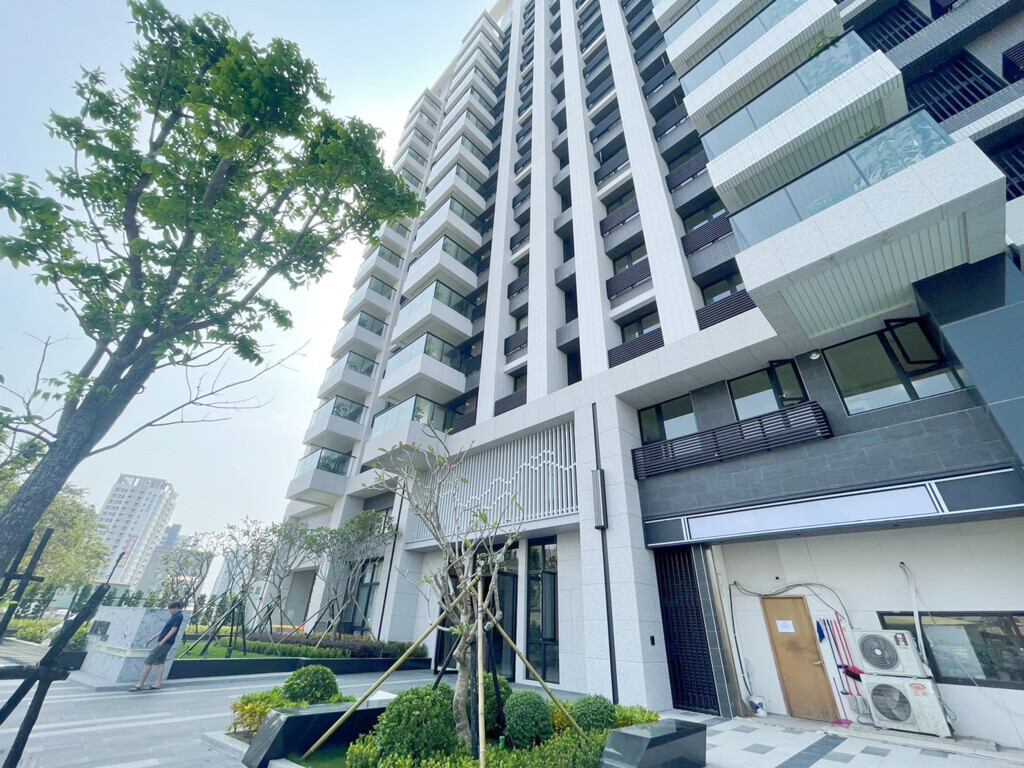 悅讀平均綠高雄市楠梓區大學西路電梯大廈高大特區|悅讀平均綠|中高樓層兩房 房屋出售 樂屋網