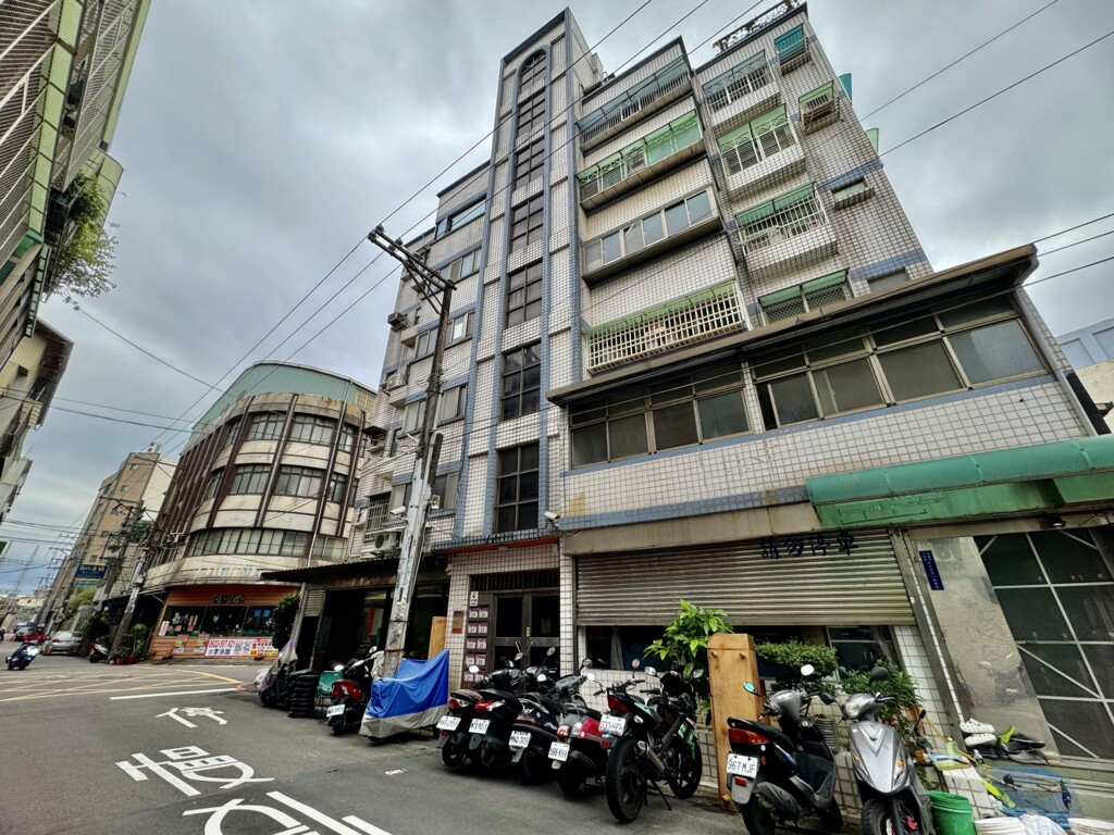 桃園市中壢區吉長街電梯大廈買房送電視中壢後站健行科大兩房兩衛 房屋出售 樂屋網