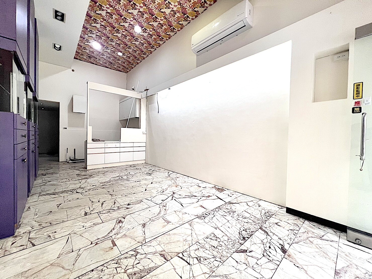 新莊捷運站 ️新莊夜市 ️1＋2樓優質店面 新北市新莊區豪門雙星買房子、房屋出售 樂屋網