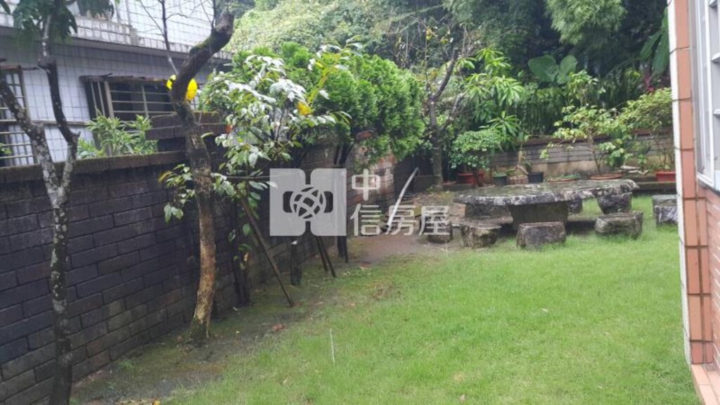 新北市汐止區汐萬路三段別墅中信明湖 專任堪農景觀別墅 房屋出售 樂屋網