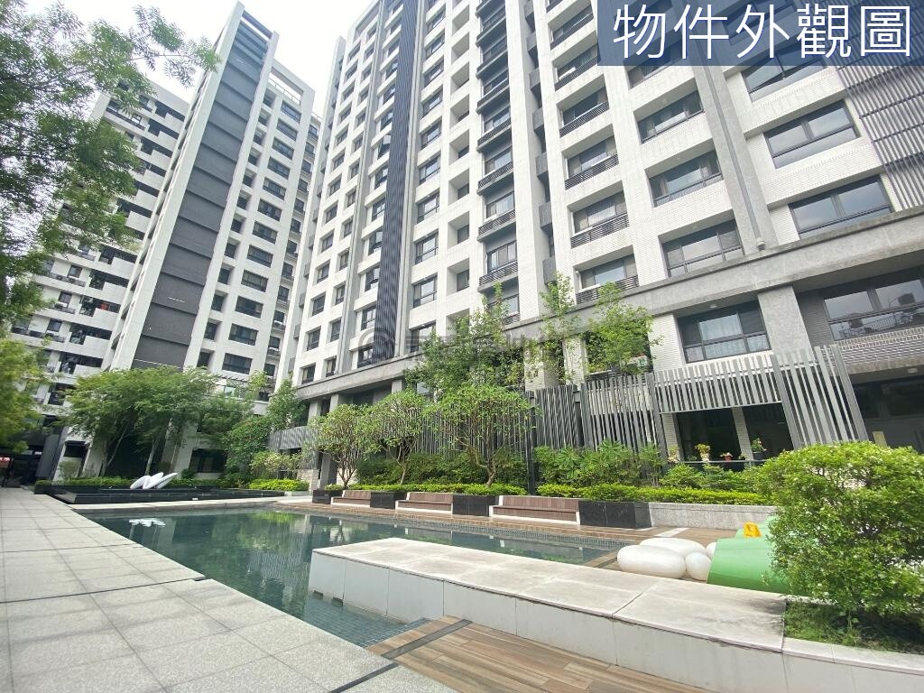 凡瑞登高雄市前鎮區瑞隆路電梯大廈瑞隆商圈中高樓層景觀21房三面採光大平車 房屋出售 樂屋網