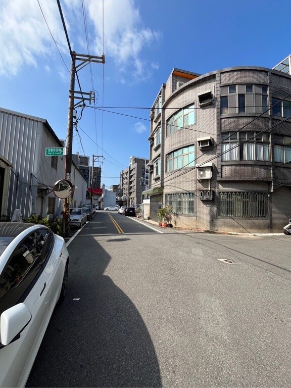新竹縣新埔鎮信義街新豐黃昏市場36坪倉庫出租 小資女孩的夢夢屋出租 樂屋網
