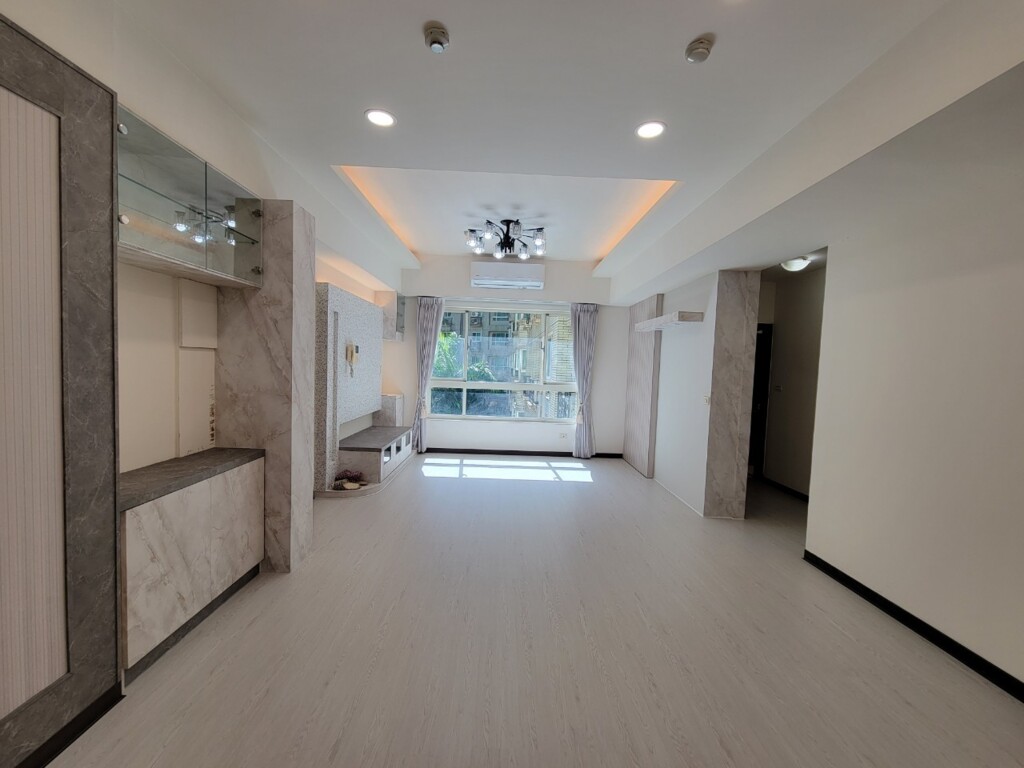 歐洲之旅新北市三峽區三樹路電梯大廈太平洋有利★歐洲之旅裝潢四房車位★群洋最佳團隊 房屋出售 樂屋網