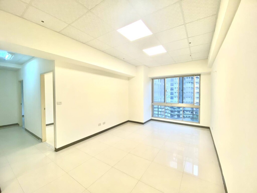 四季會館新北市三峽區學成路電梯大廈四季會館3房車and可申請租屋補貼有巢小田田 房屋出租 樂屋網
