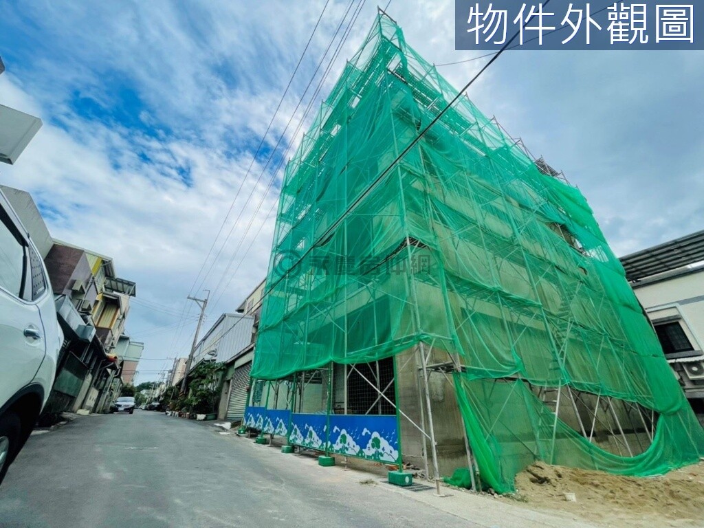 苗栗縣頭份市興三街透天厝頭份帝王座向大面寬雙車孝親美透墅 房屋出售 樂屋網
