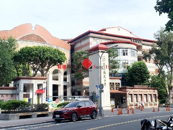 新北市三重區重新路四段店面學區黃金三角窗店面 房屋出租 樂屋網