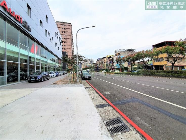 住宅用地鳳山建國路三段正路建地高雄市鳳山區建國路三段 樂屋網 土地買賣