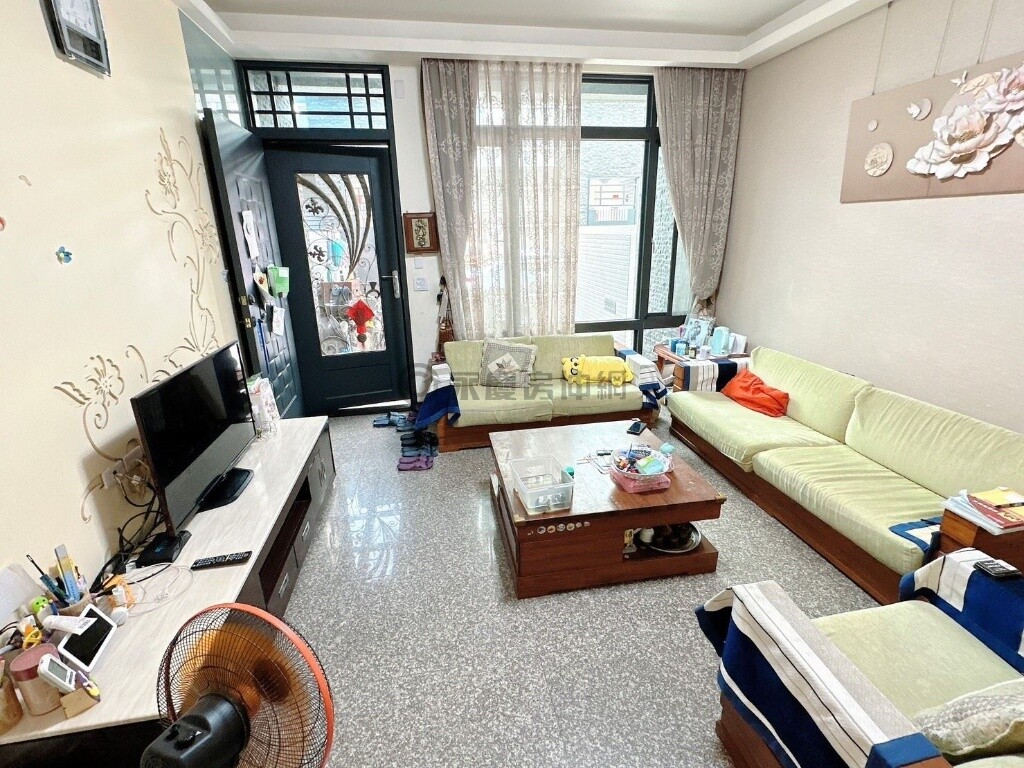 台中市大里區元正路別墅大地坪!大元國小臨路孝親車庫別墅 房屋出售 樂屋網