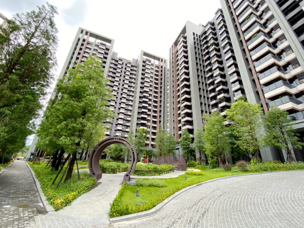 悅誠高雄市左營區桃子園路電梯大廈近美術悅誠精美2房 房屋出售 樂屋網