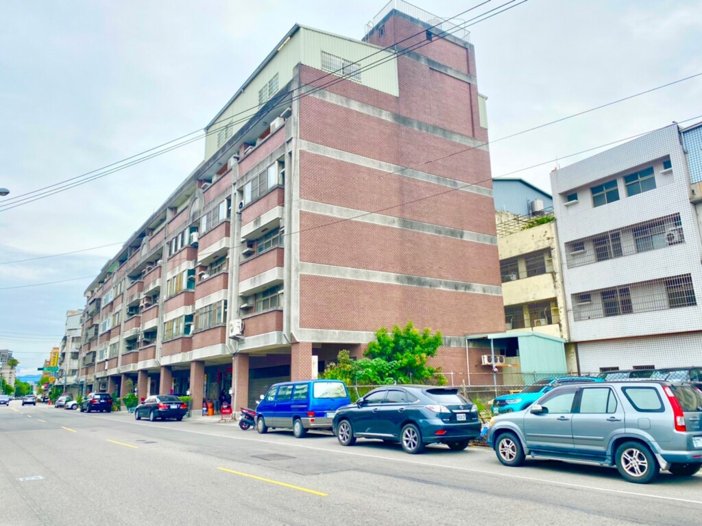台中市南區福田三街透天厝南區樹義國小 15米路7米面寬乙工大地坪透天 房屋出售 樂屋網