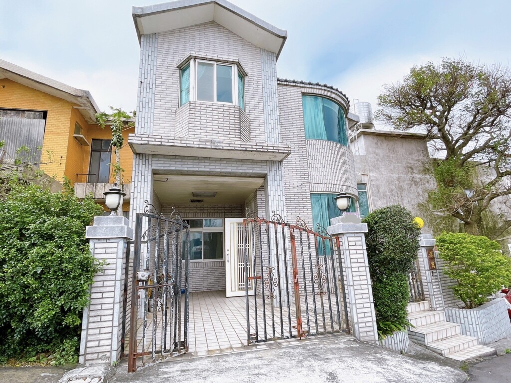桃園市楊梅區裕成路別墅專任楊梅需整理近交流道景觀美別墅 屋主降價囉 房屋出售 樂屋網