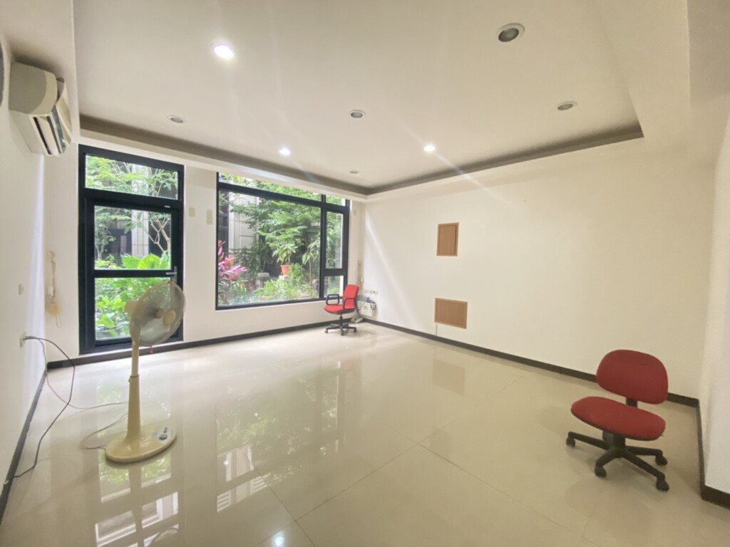 大清圓明園桃園市蘆竹區南竹路二段別墅《住商雙帥》大清圓明園6房豪宅電梯別墅雙車位 房屋出售 樂屋網