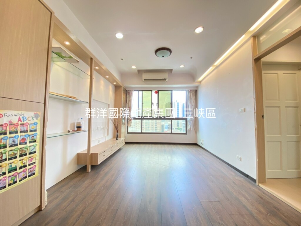 上閤築新北市樹林區佳園路三段電梯大廈上閤築高樓豪景溫馨二房【群洋】太平洋茂瑞 房屋出售 樂屋網