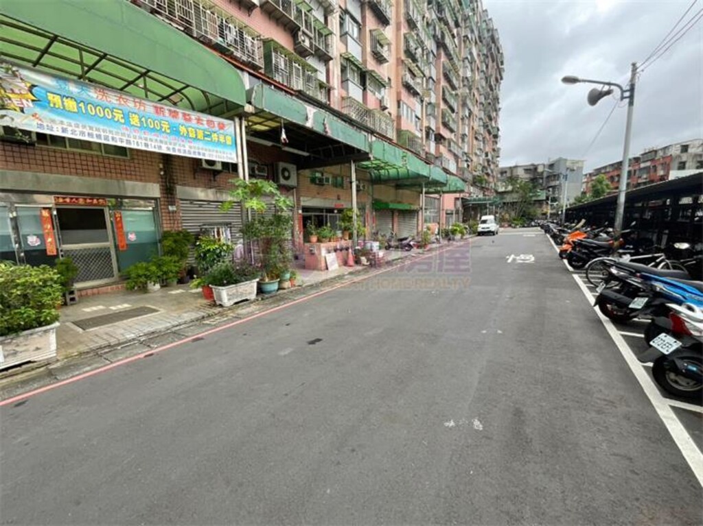 新北市中和區華順街電梯大廈超值華順街店辦住一樓 房屋出售 樂屋網
