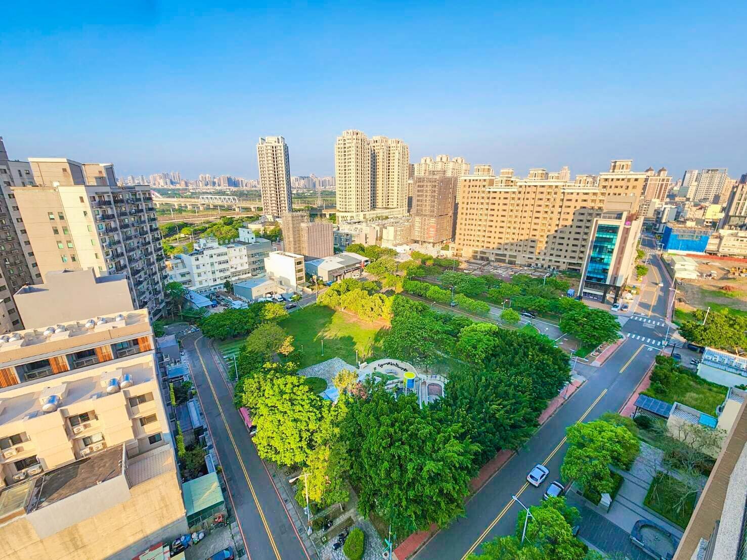 高鐵坤山一景4房面公園高樓景觀戶⭐小郭專任 新竹縣竹北市名銓一景坤山一景買房子 樂屋網