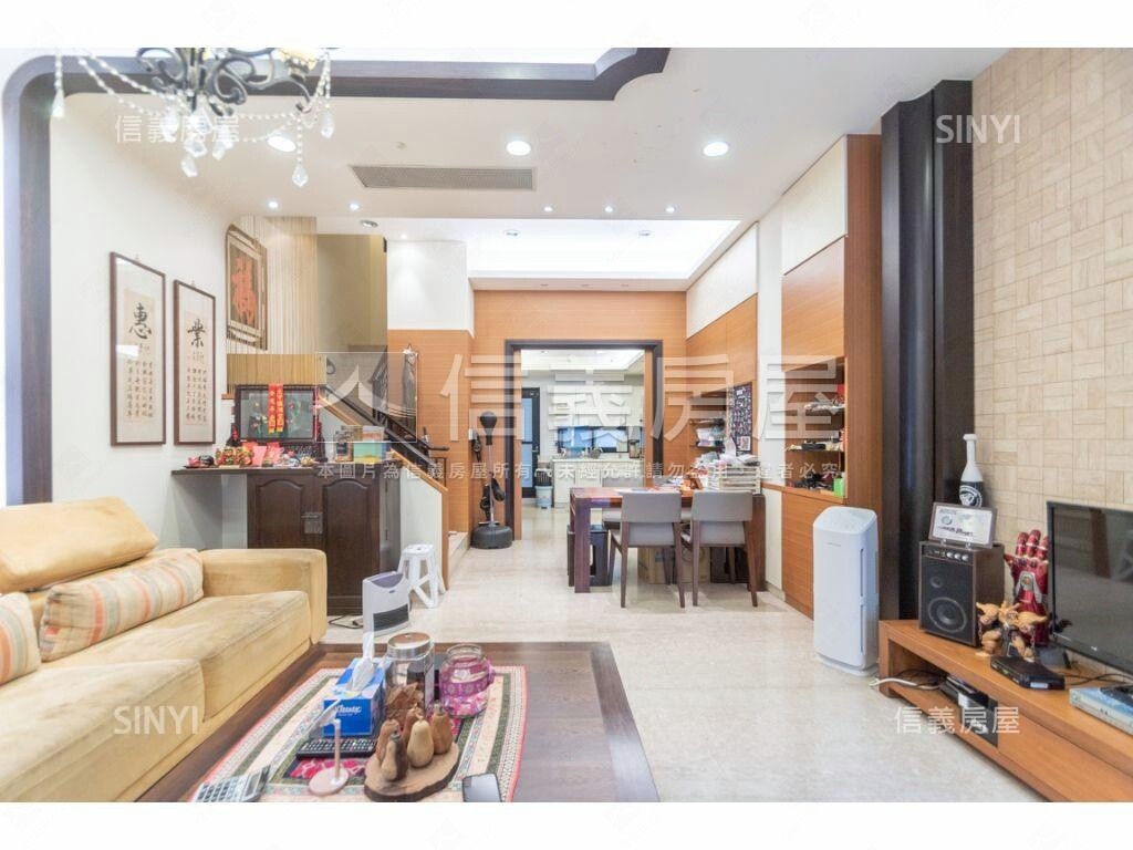 南屯邊間朝南臨路別墅 - 台中市南屯區買房子、房屋出售 | 樂屋網