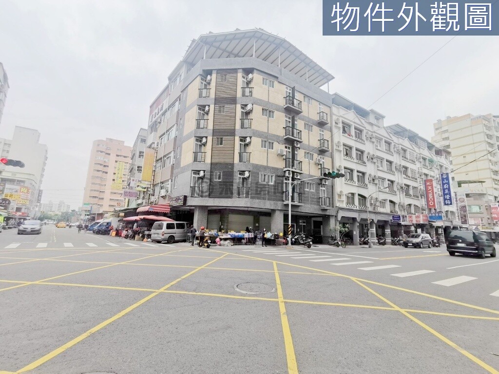 高雄市楠梓區海專路透天厝德賢日月光總部三角窗電梯金鑽店 房屋出售 樂屋網