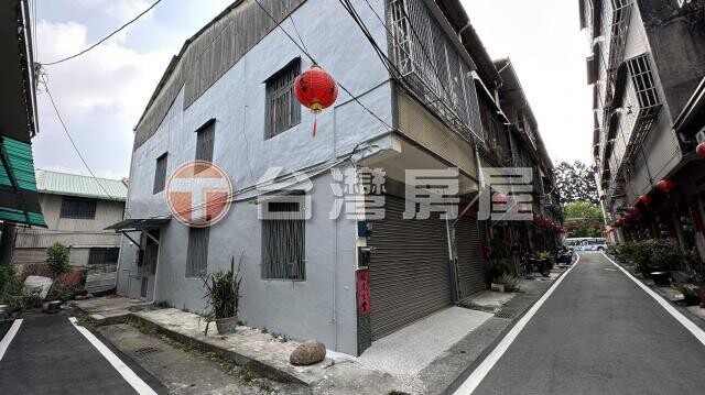 台中市霧峰區中正路透天厝霧峰萬豐國小旁邊間透天 房屋出售 樂屋網