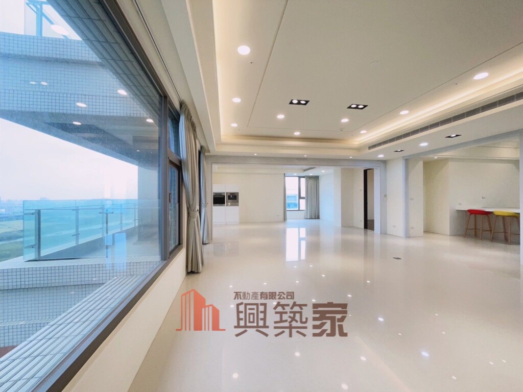 新竹縣竹北市興隆路一段電梯大廈水岸一景兩戶打通百坪豪宅⭐ 房屋出租 樂屋網