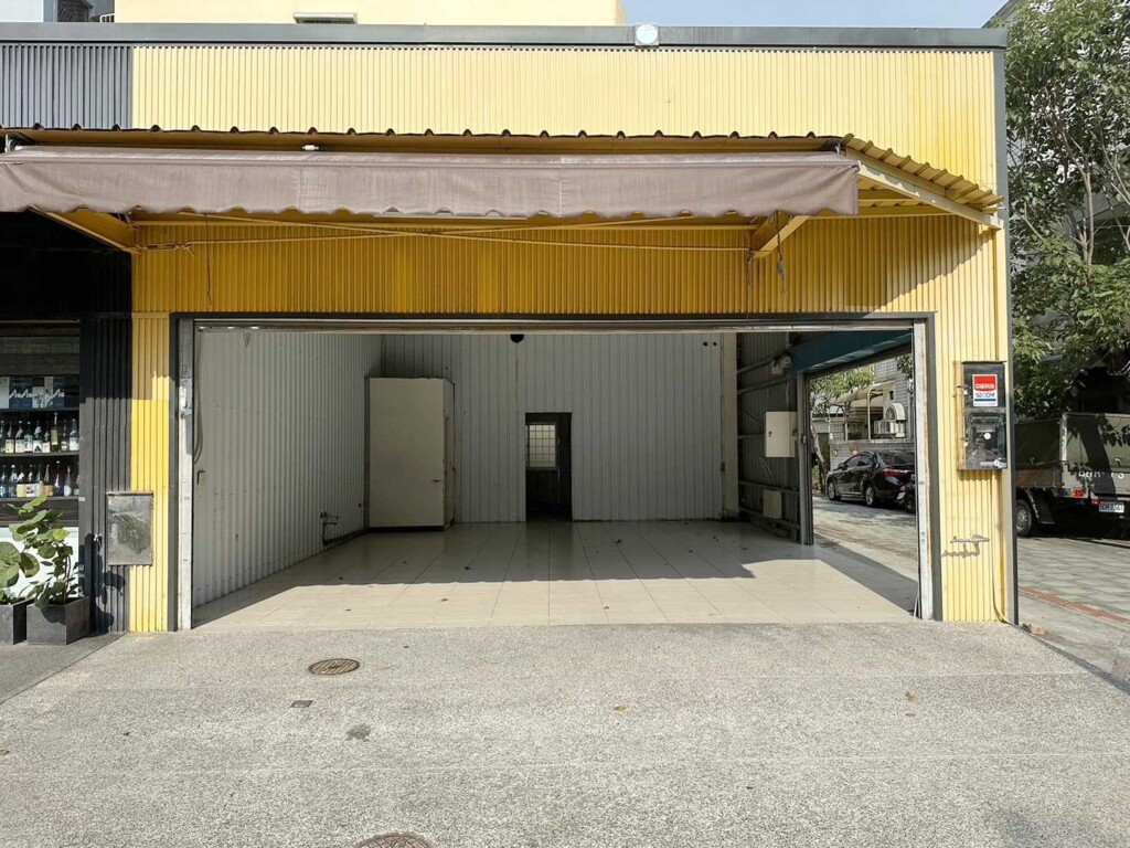 台南市中西區健康路一段透天厝台南大學前10米路三角窗大面寬吸金店面 房屋出租 樂屋網