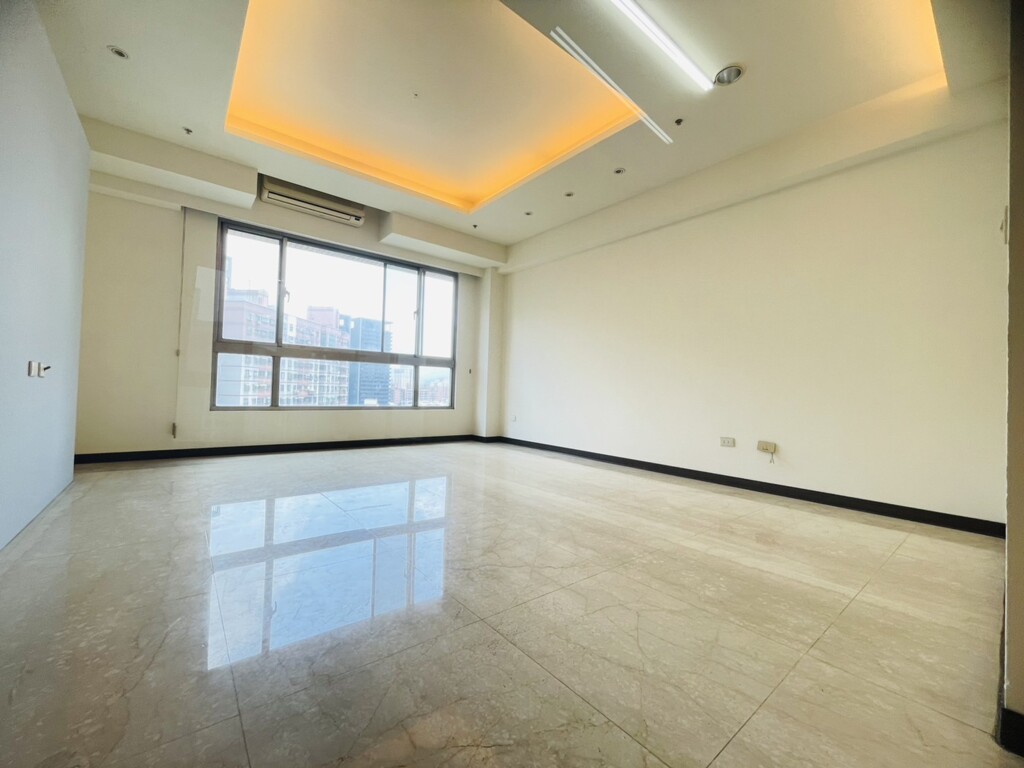 竹城和賞桃園市桃園區莊一街電梯大廈 蛋媽推薦 藝文蛋黃區 竹城和賞 高樓層超大四房車 房屋出售 樂屋網