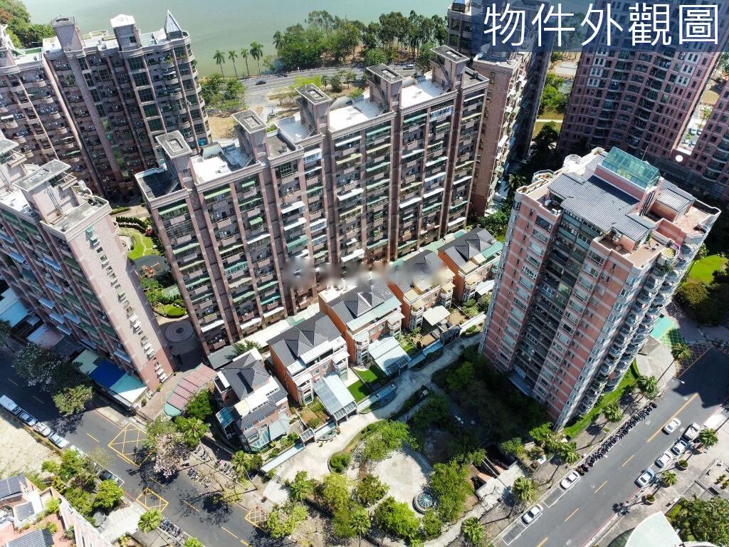 澄清湖花園豪宅經典奢華電梯四車墅 高雄市鳥松區澄湖園景湖樓買房子、房屋出售 樂屋網