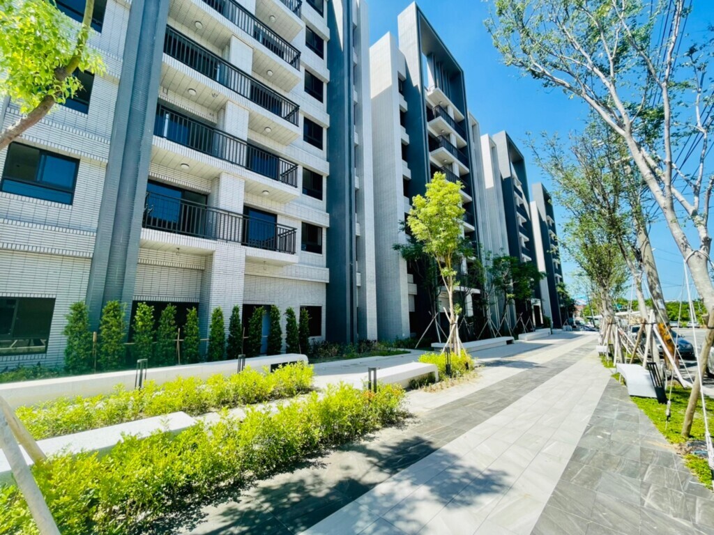 佳鋐科藝台中市沙鹿區中山路電梯大廈沙鹿佳鋐科藝2房平車 全新完工頂樓視野戶 房屋出租 樂屋網