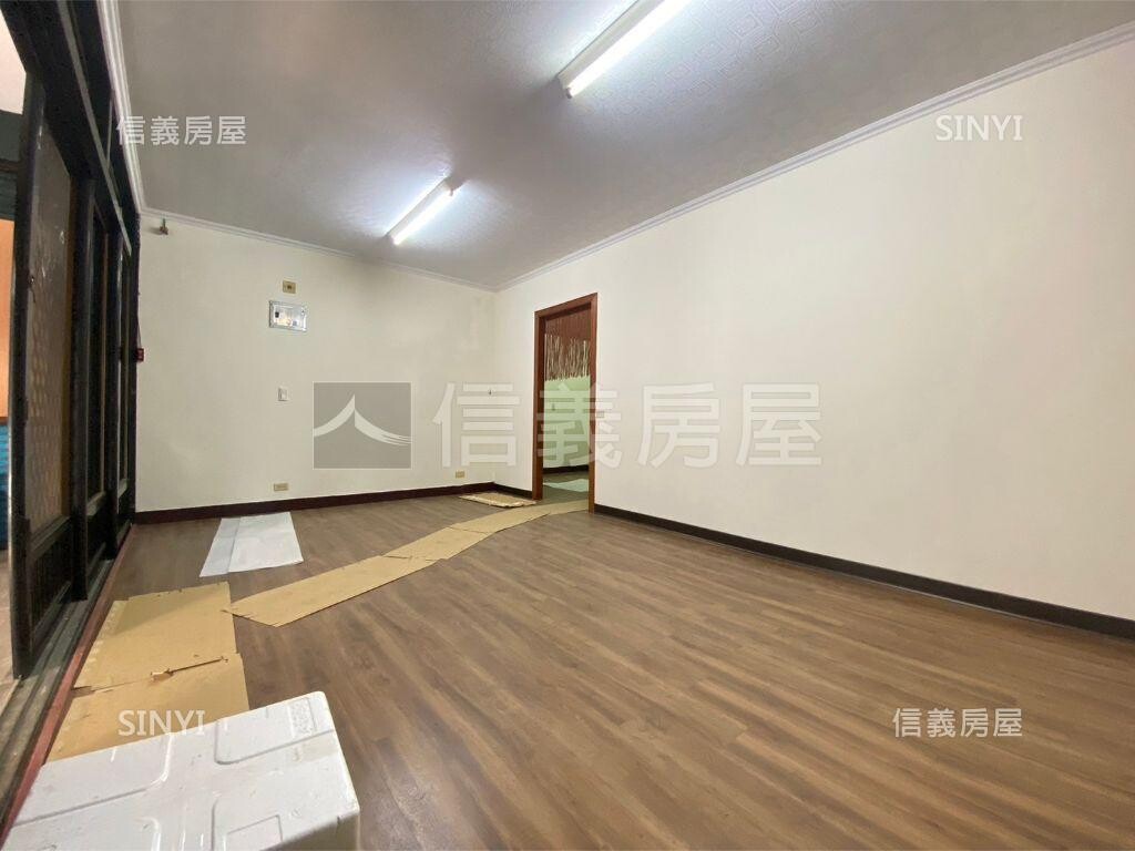 桃園市八德區介壽路二段公寓公寓一樓門口車位 房屋出租 樂屋網