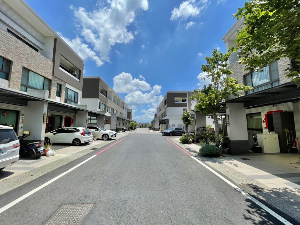 綠生活no3台南市善化區小新營透天厝永義承恩 L 租善化南科小新營透天客製化傢俱 房屋出租 樂屋網