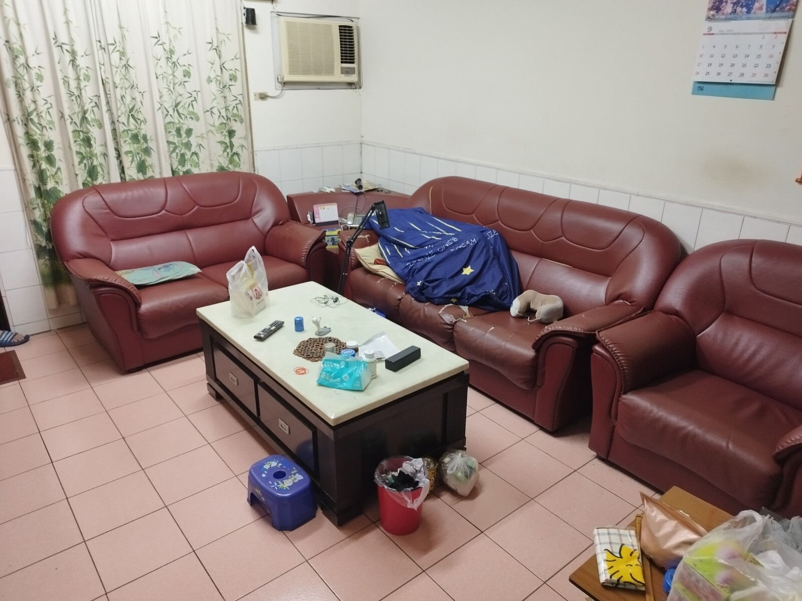 高雄市小港區學府路透天厝【好屋報報】小港森林公園漢民商圈車庫透天 房屋出售 樂屋網