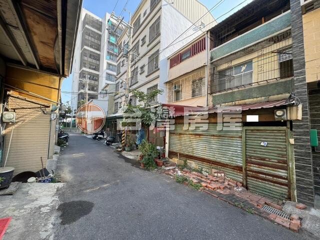 台南市仁德區二仁路一段透天厝【豐盛地產】鄰嘉藥大學待整理透天 房屋出售 樂屋網