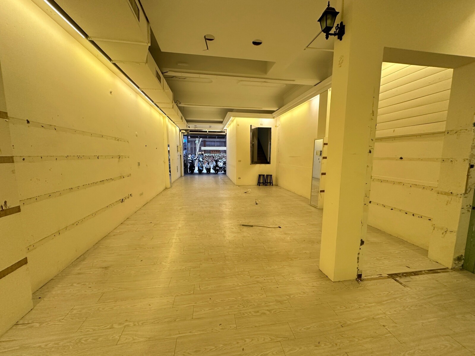 中壢火車站 中平路商圈 金店面 投資 自用 收租 桃園市中壢區買房子、房屋出售 樂屋網