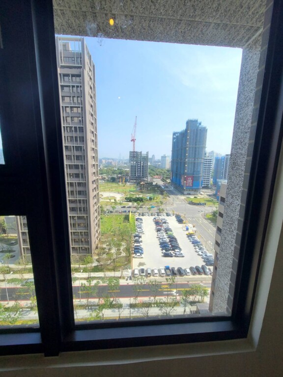 國泰豐和新北市新店區啟文路電梯大廈洽國泰小邱☎☎b6 17f二房☎☎立即來電立即看屋 房屋出售 樂屋網