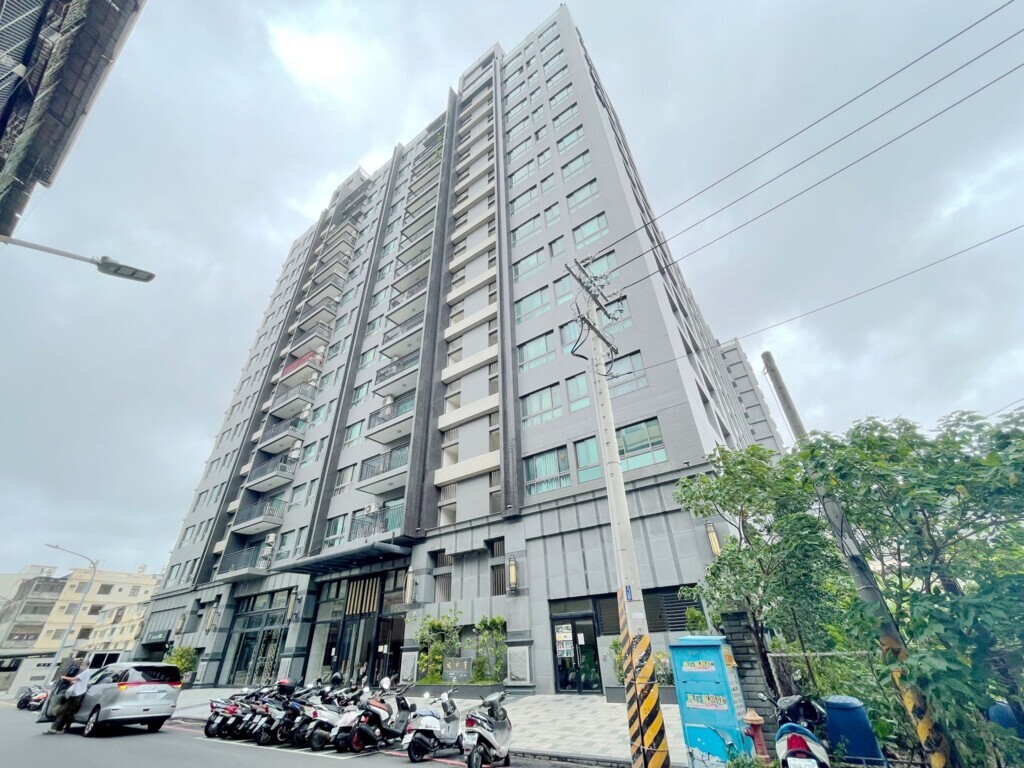 城中星高雄市楠梓區裕昌街電梯大廈【近科技園區 城中星】高樓層景觀大2房平車 房屋出售 樂屋網