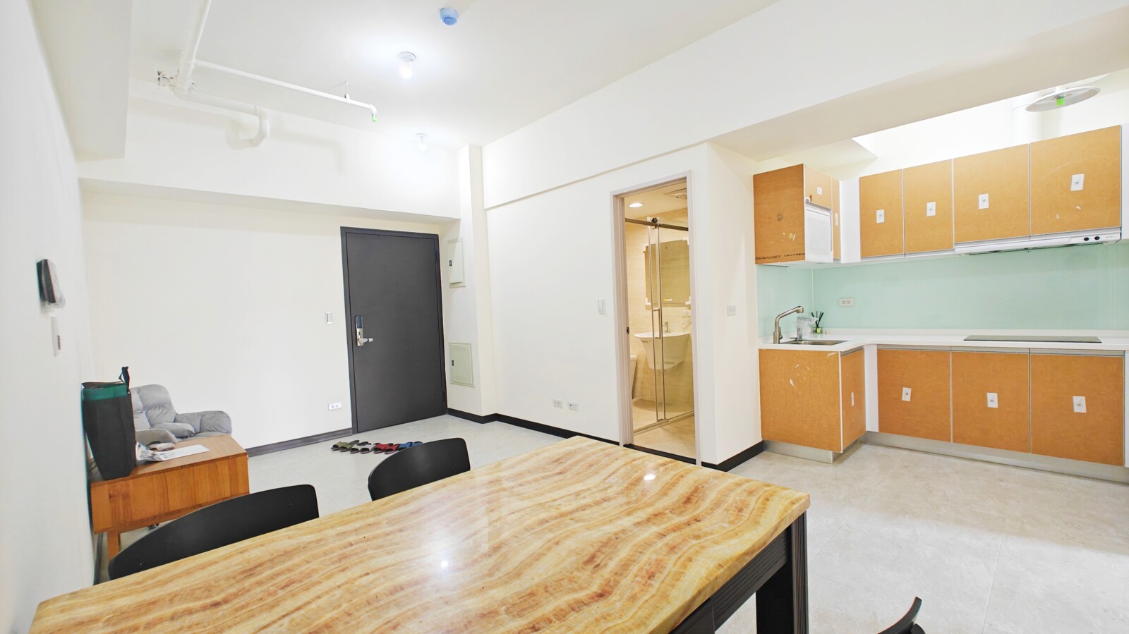 美術香榭高雄市鼓山區明誠四路電梯大廈 ️美術館 ️可租補 ️即刻入住 ️ 房屋出租 樂屋網