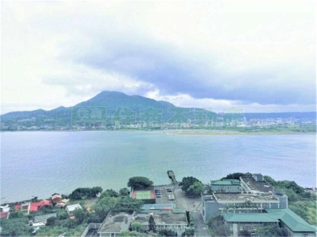 三陽世界觀新北市淡水區中正路一段電梯大廈世界觀面海景觀戶兩戶打通 房屋出售 樂屋網