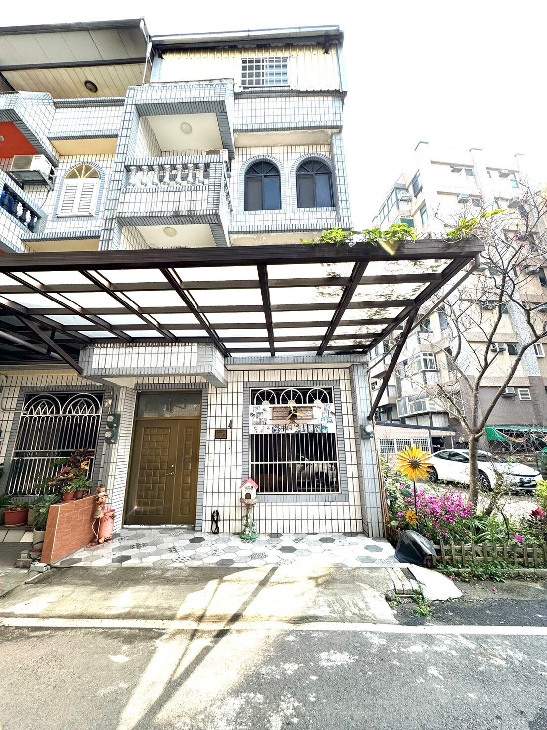 ⭐小郭專任 透天大面寬18米花園別墅可停6部車 新竹縣湖口鄉綠園山莊買房子、房屋出售 樂屋網