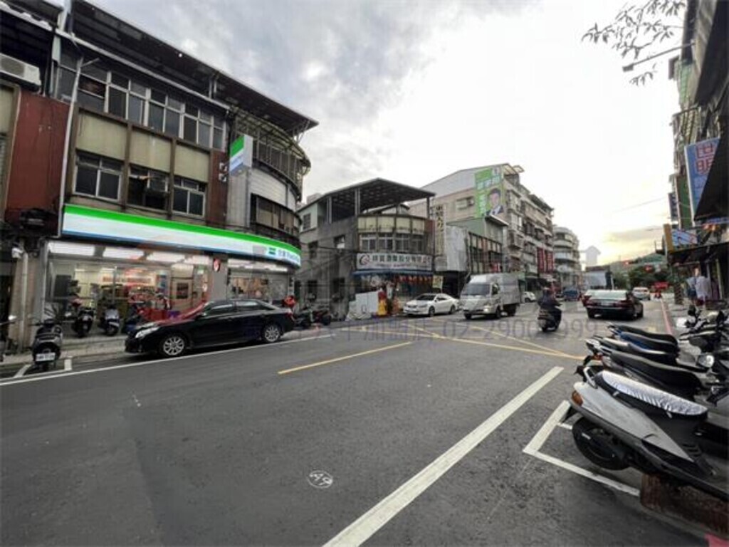 新北市泰山區泰林路二段公寓泰山多功能12金店面太平洋祐謙六千 房屋出售 樂屋網