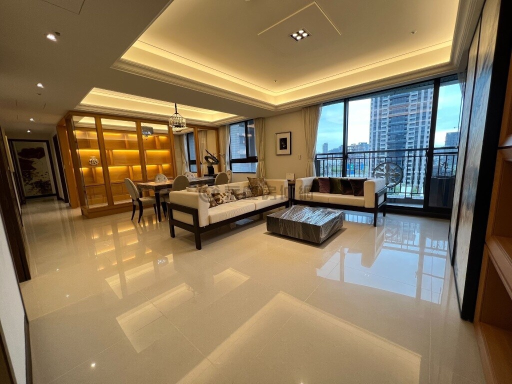 遠雄一品台中市南屯區新富路電梯大廈專簽 單元二遠雄一品四房雙平車精裝戶 房屋出售 樂屋網