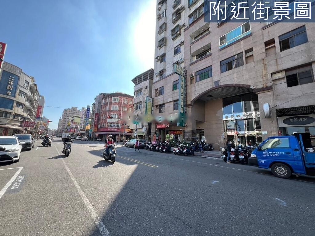 摩登四合院高雄市小港區康莊路電梯大廈漢民商圈優質大樓近捷運小港站大三房 房屋出售 樂屋網