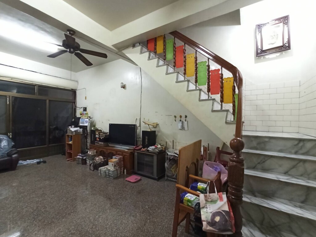 台南市歸仁區民權南路店面《歸南國小｜金招財店面》 房屋出售 樂屋網