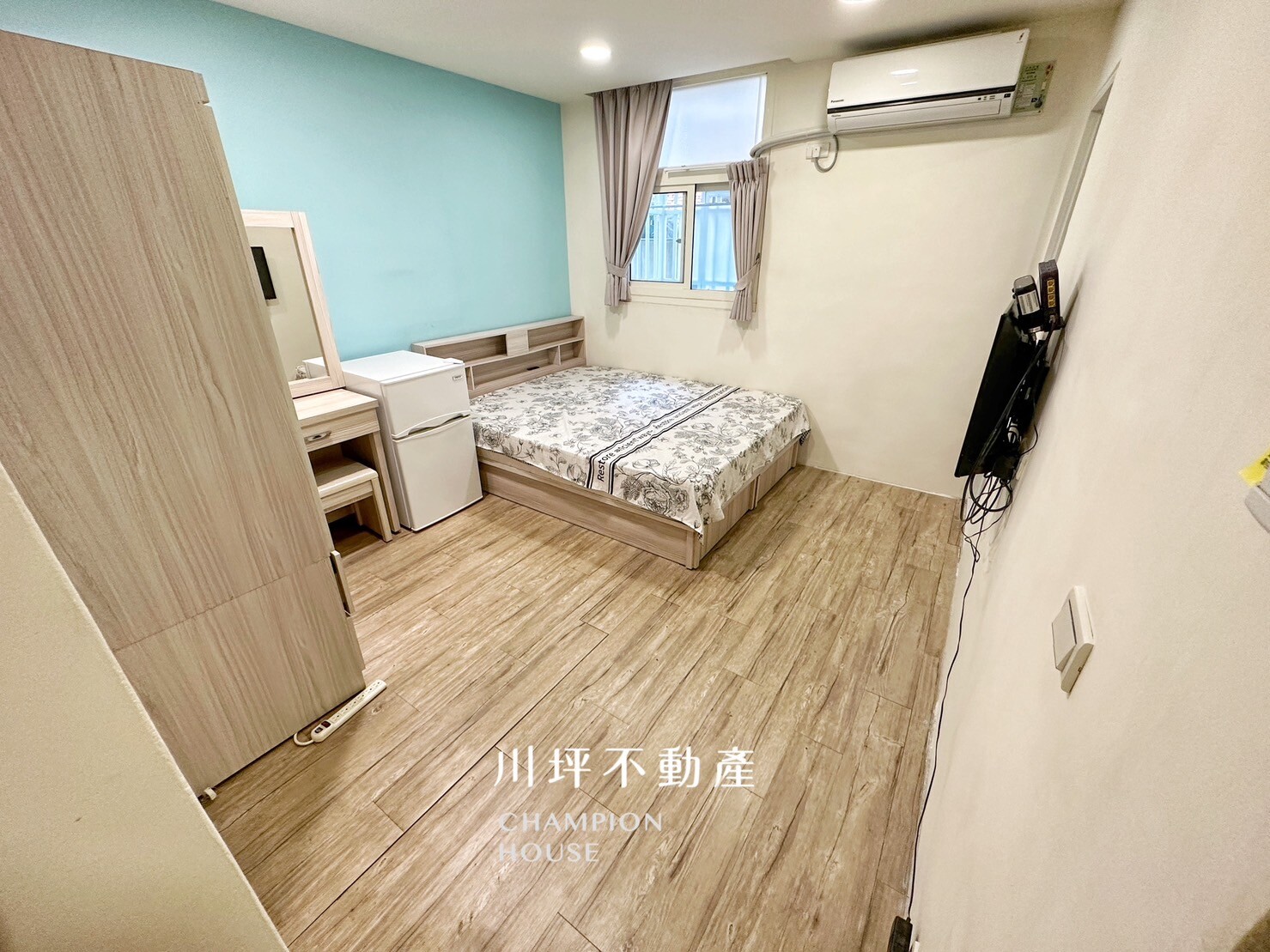 台中市西區美村路一段公寓限女套房,獨洗凸窗曬,精美裝潢 房屋出租 樂屋網
