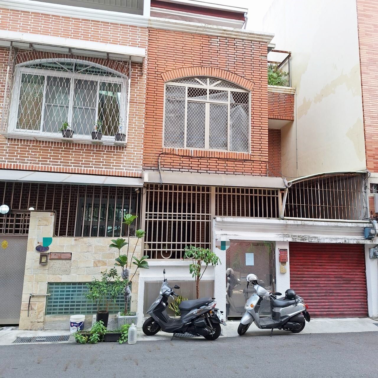 北區★北安路必賣溫馨車庫別墅╭★°住商姚語宸★ 台南市北區買房子、房屋出售 樂屋網