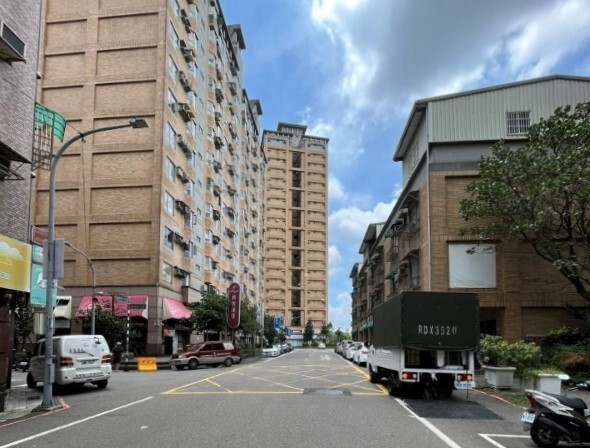 桃園市桃園區國豐六街店面 龍安戶政金店面 7米大面寬、適百業低總價 房屋出售 樂屋網