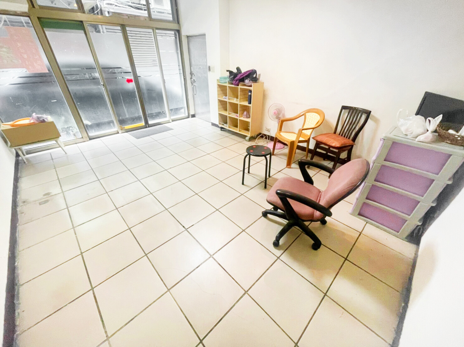 台北市中山區新生北路二段C3D36）中山國小4分【超值3房2廳】廚房★稅洽出租 | 樂屋網