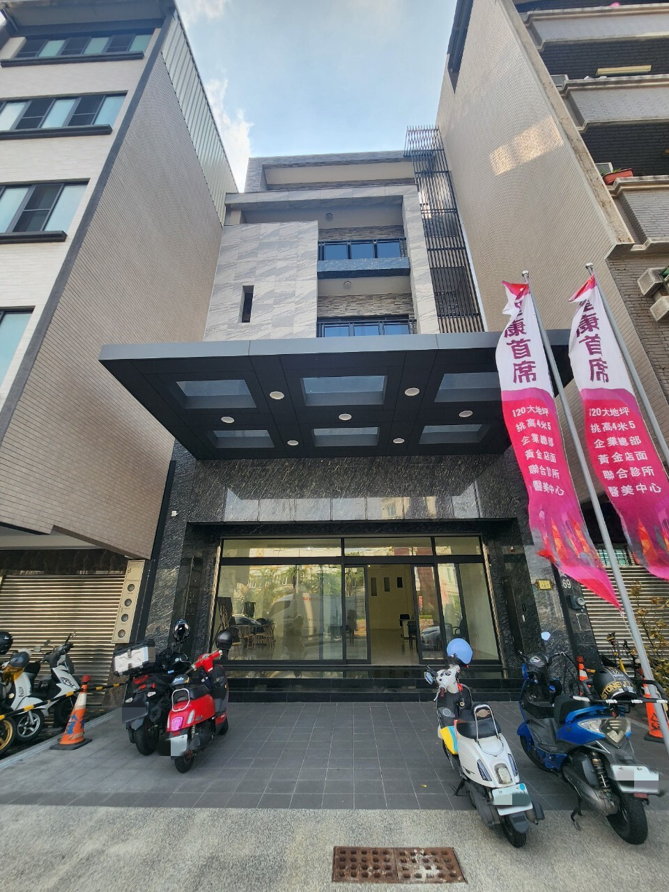 台南市南區健康路二段店面健康路大地坪全新電梯透店 房屋出售 樂屋網