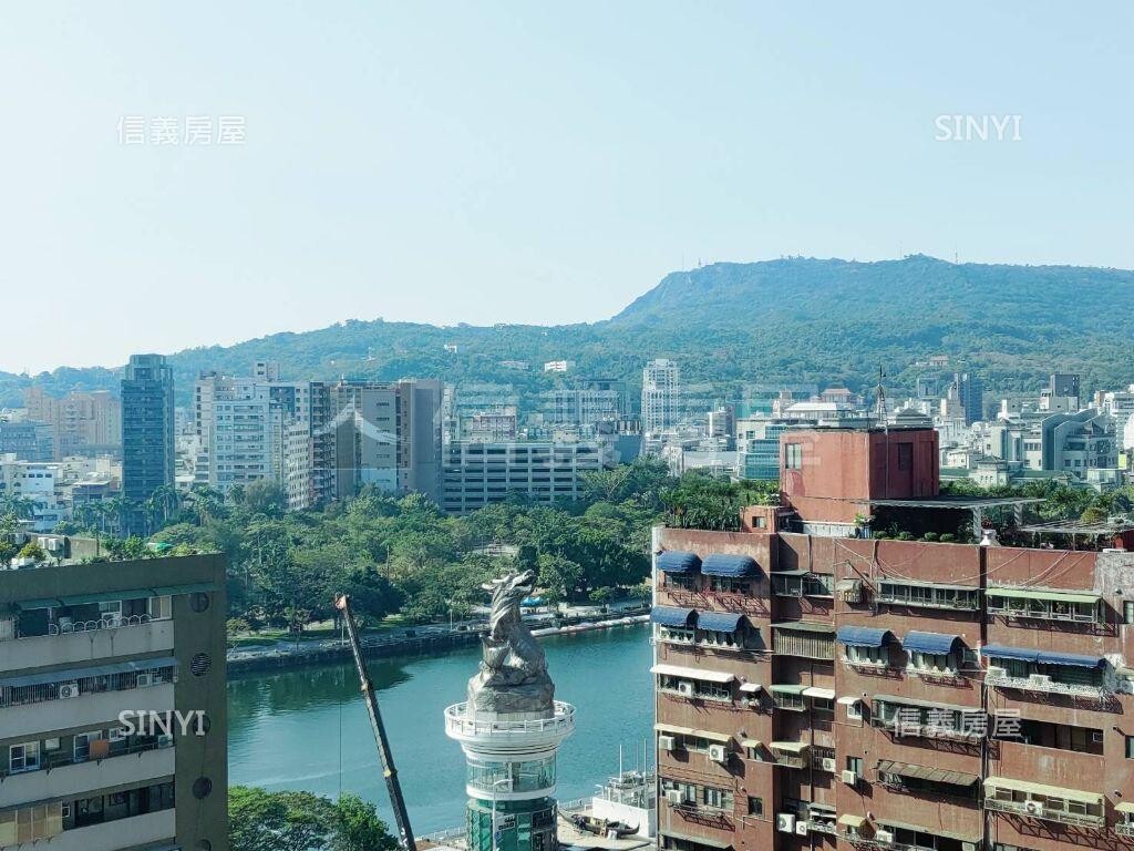 天河高雄市前金區市中一路電梯大廈亞灣區高樓景觀採光兩房 房屋出售 樂屋網