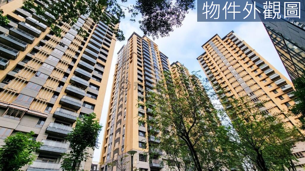 都廳苑高雄市苓雅區四維三路電梯大廈都廳苑g棟稀有高樓裝潢超美雙平面車位 房屋出售 樂屋網
