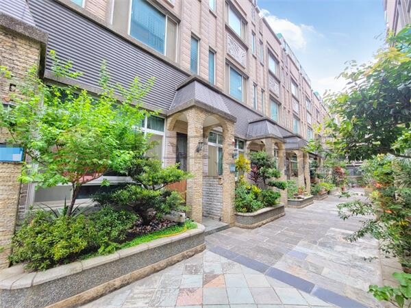 文化園邸,桃園市平鎮區文化街,別墅,文化國小雙車位別墅 | 房屋出售 | 樂屋網